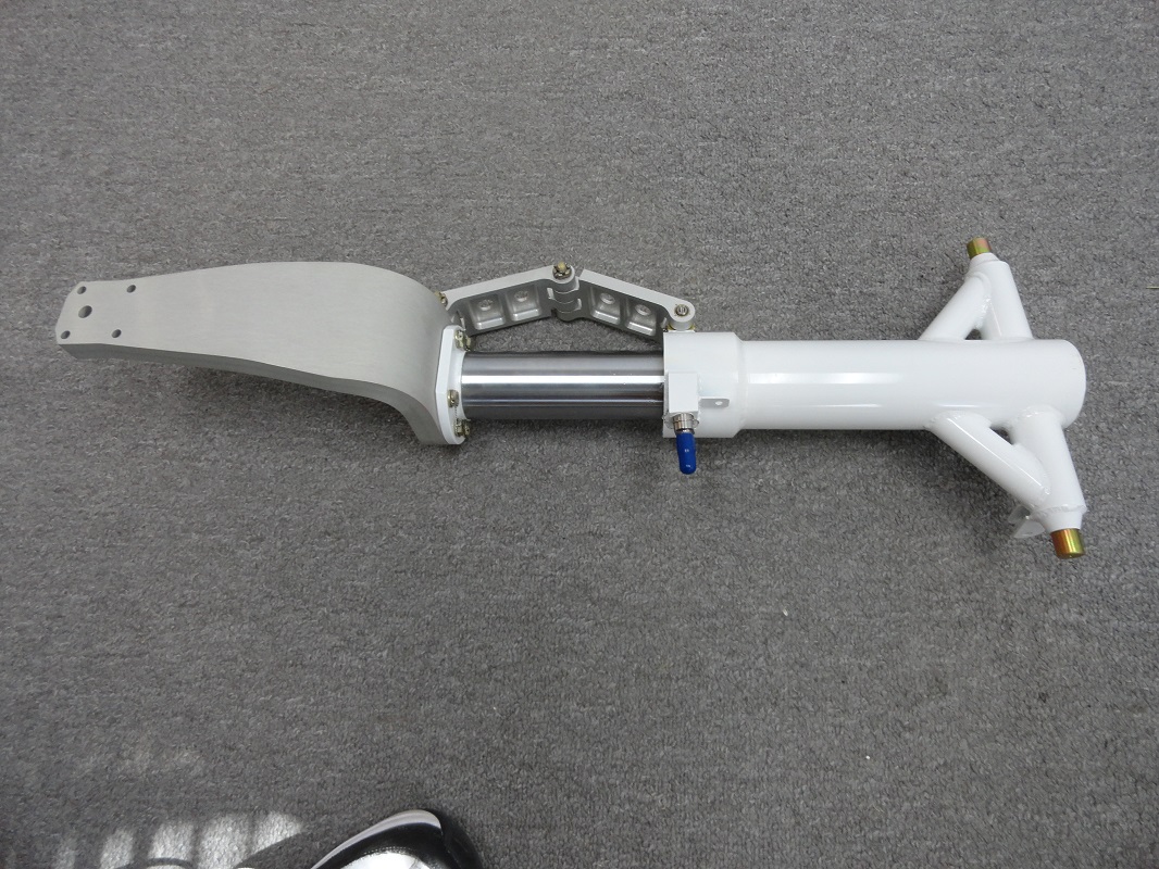 Retractable Main Gear Strut Right 351-5110-002 - Advanced Aero Components